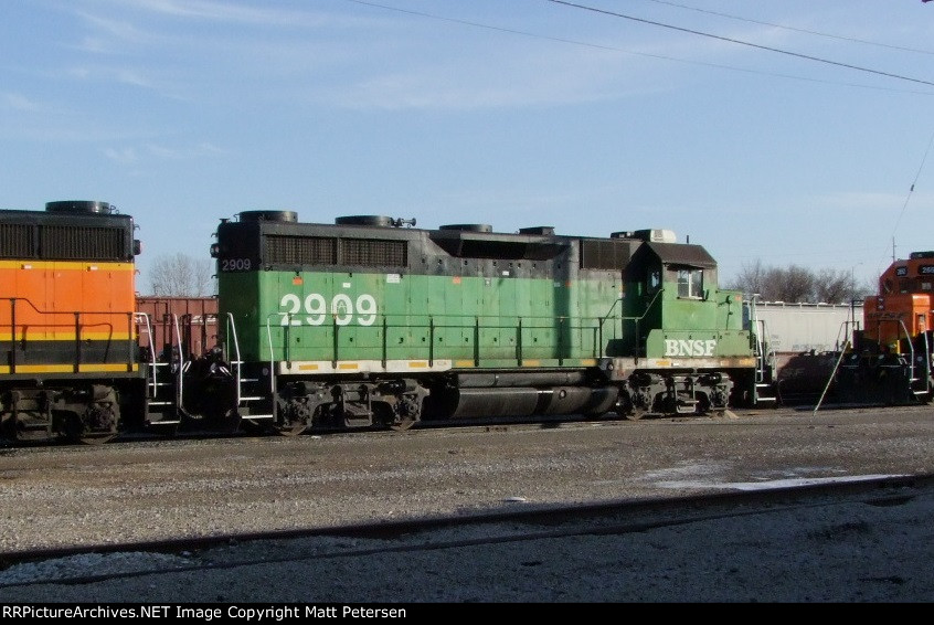 BNSF 2909